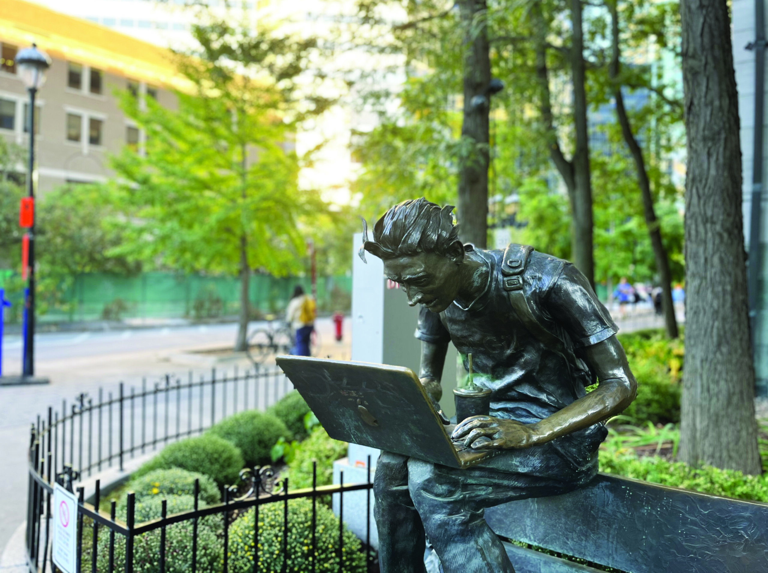 McGill must bring back the backpack - The Tribune